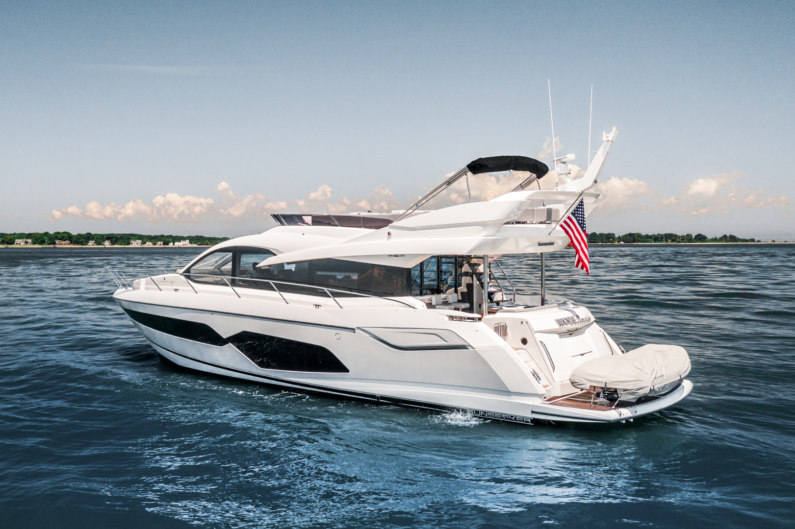 2019 Sunseeker Manhattan 66 - Yacht Captain Marine Transport